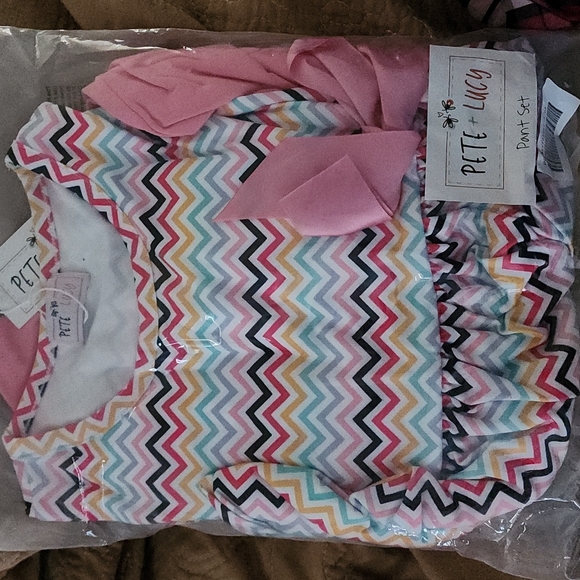 Pete and Lucy | Matching Sets | Pete And Lucy Cheveron Zig Zag Set | Poshmark